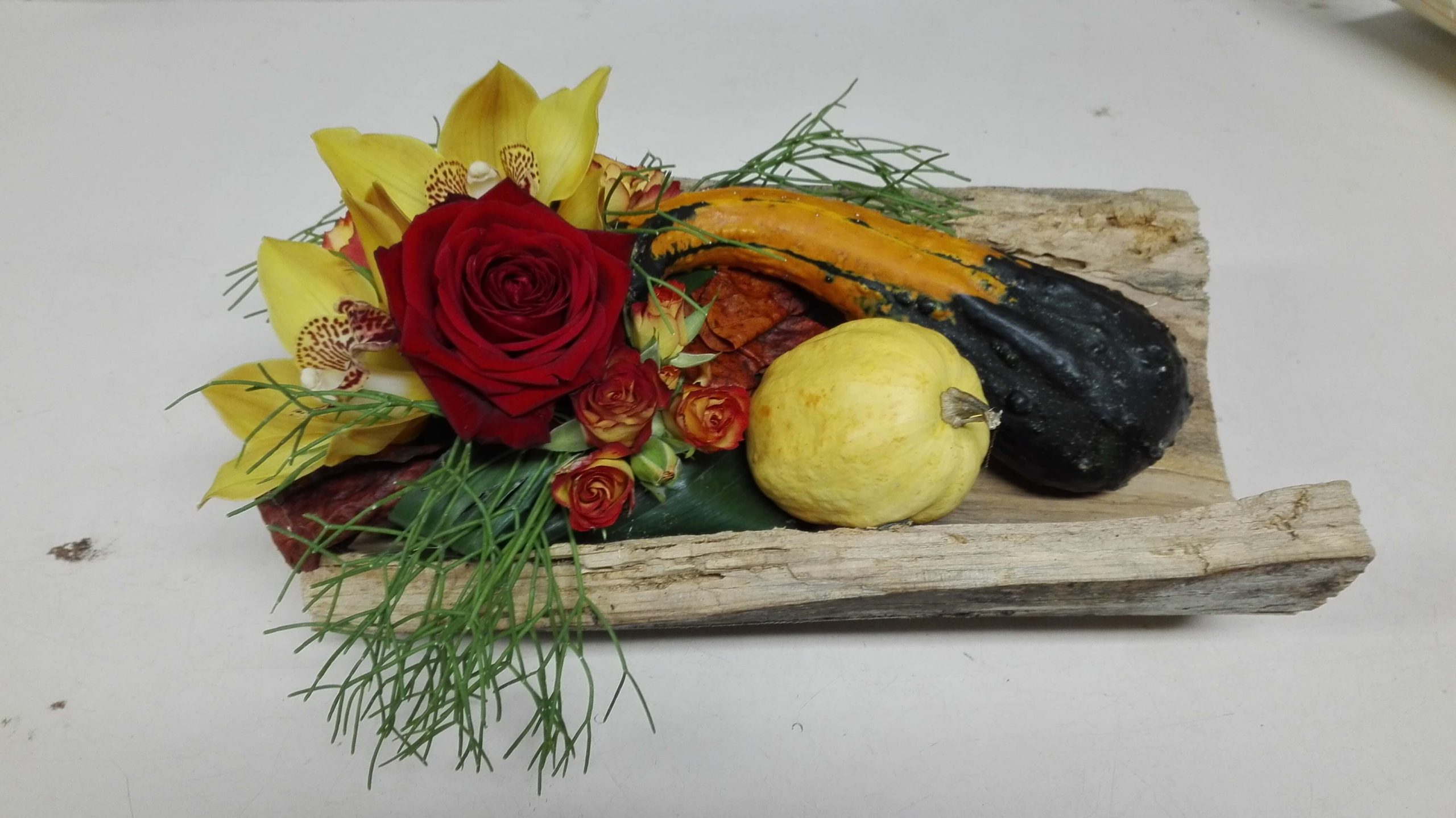 Composition automnale - Églantine